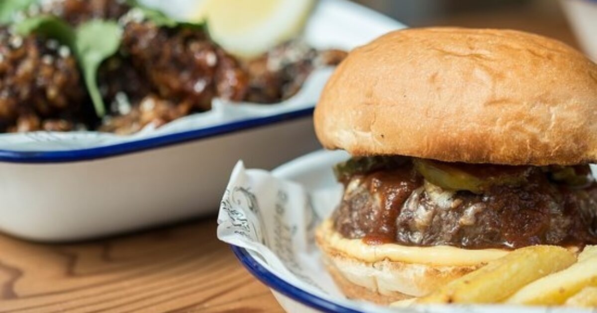 Andy's Burger & Bar | Dinefind